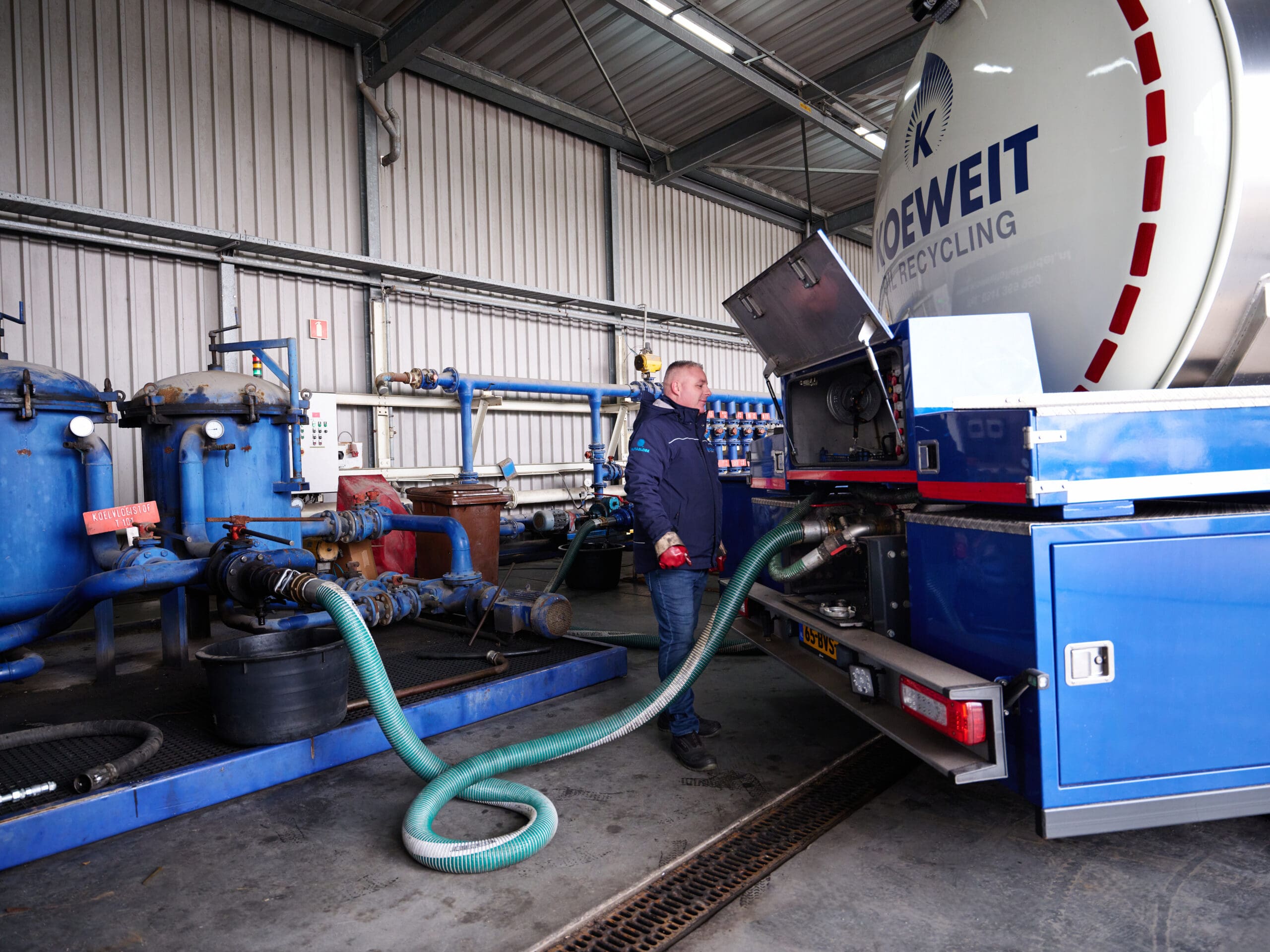 Motor Oil Disposal? Safely & Quickly Done - Koeweit Oil Trade