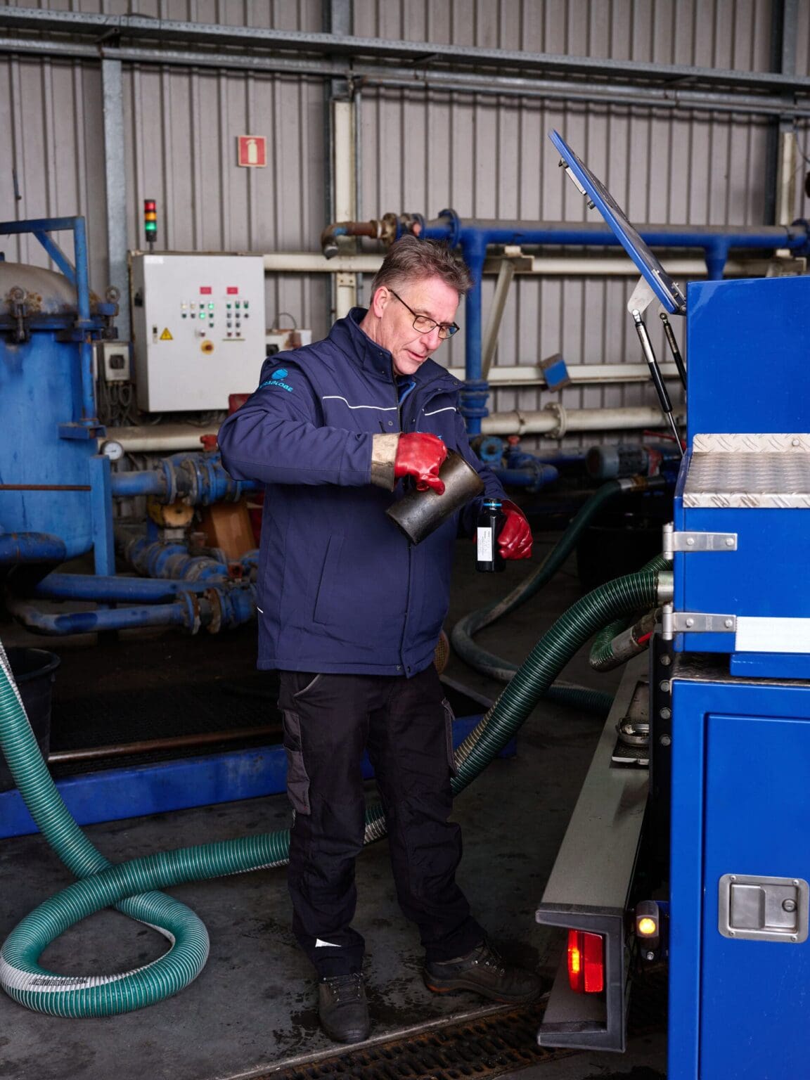 Chemical waste disposal - Hazardous waste - Koeweit Oil Trade